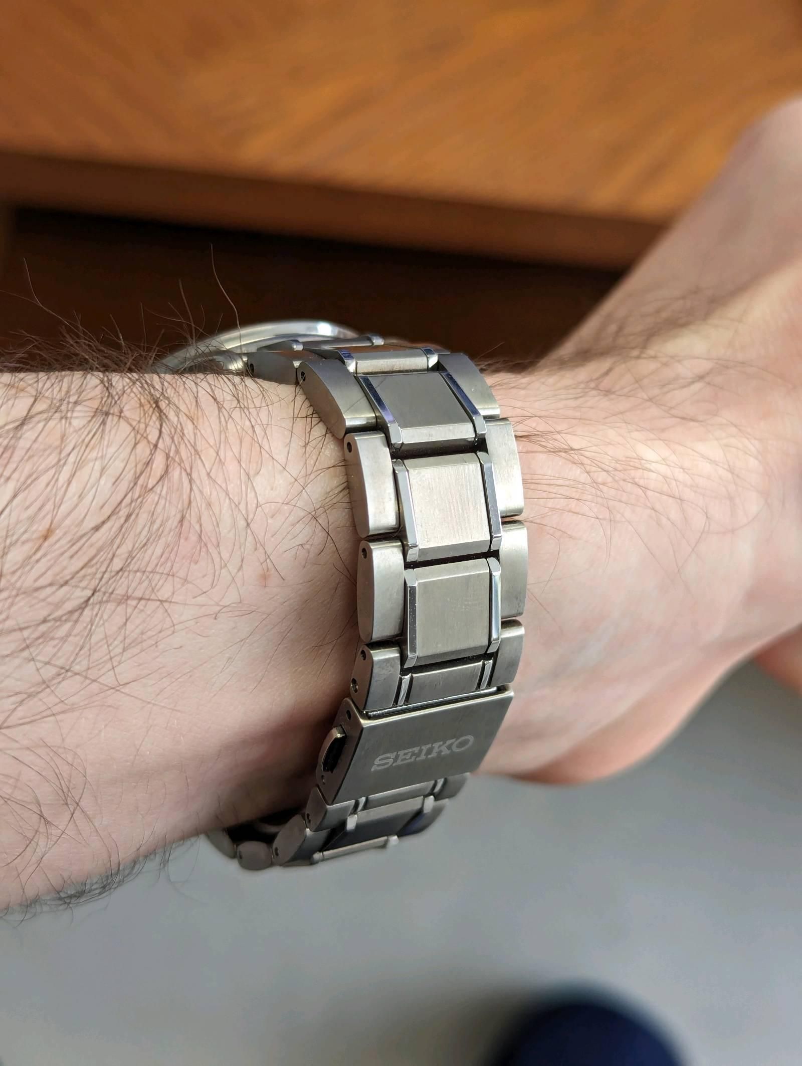 Radio Controlled JDM Seiko SBTM337 | WatchCrunch