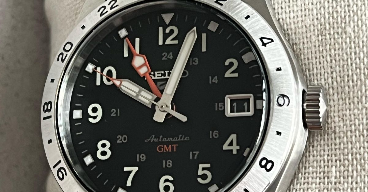 NWA Seiko 5 GMT SSK023K | WatchCrunch