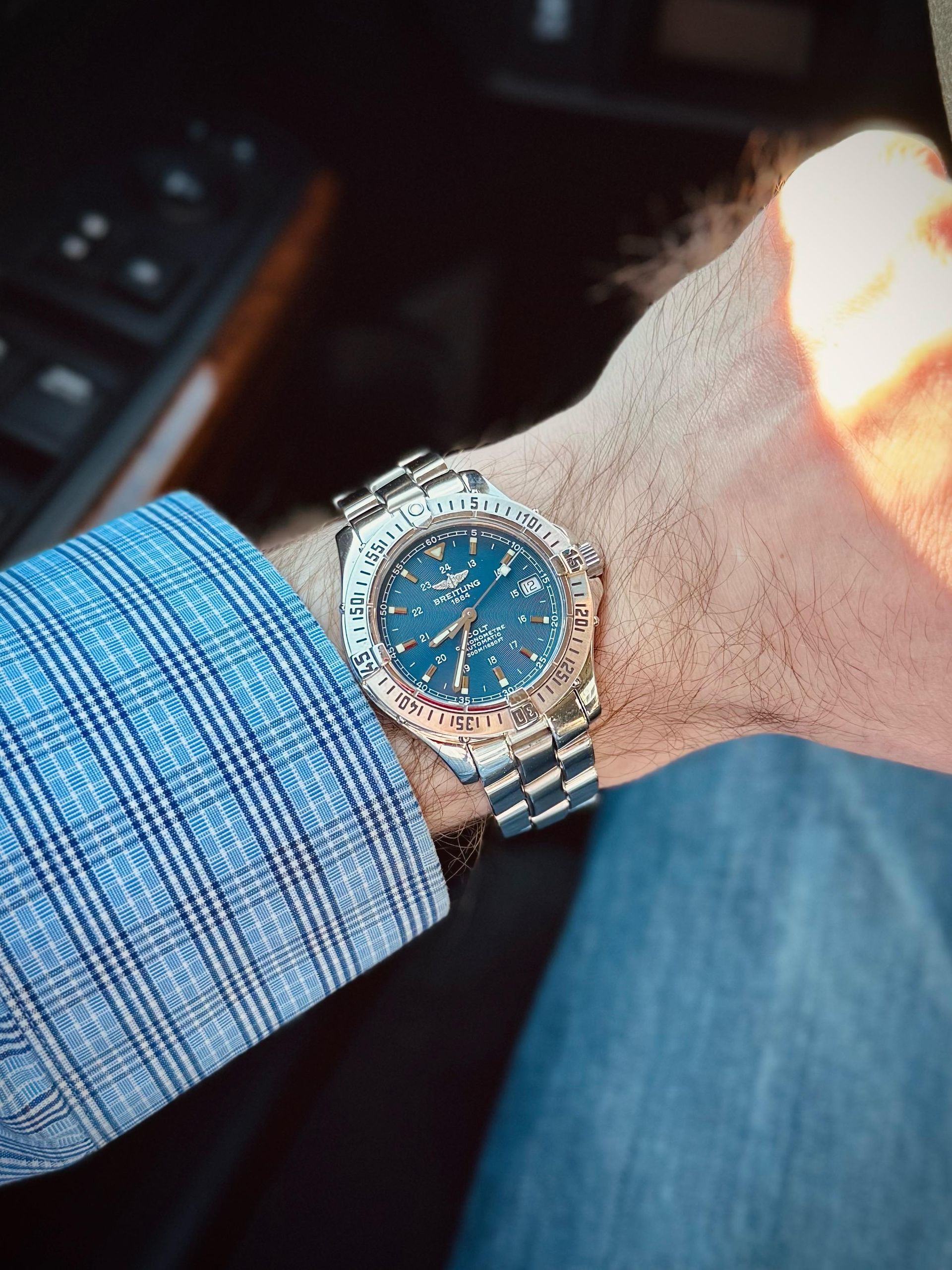 Battle of the Neo-vintage steel bezels | WatchCrunch