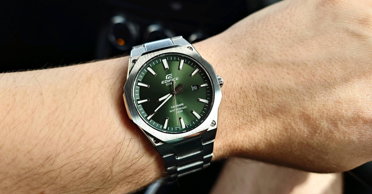 Casio Edifice EFR-S108D-3AV | WatchCrunch