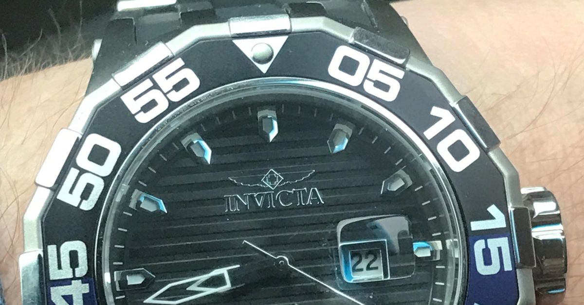 Invicta Pro Diver Model No. 38783 REVIEW | WatchCrunch