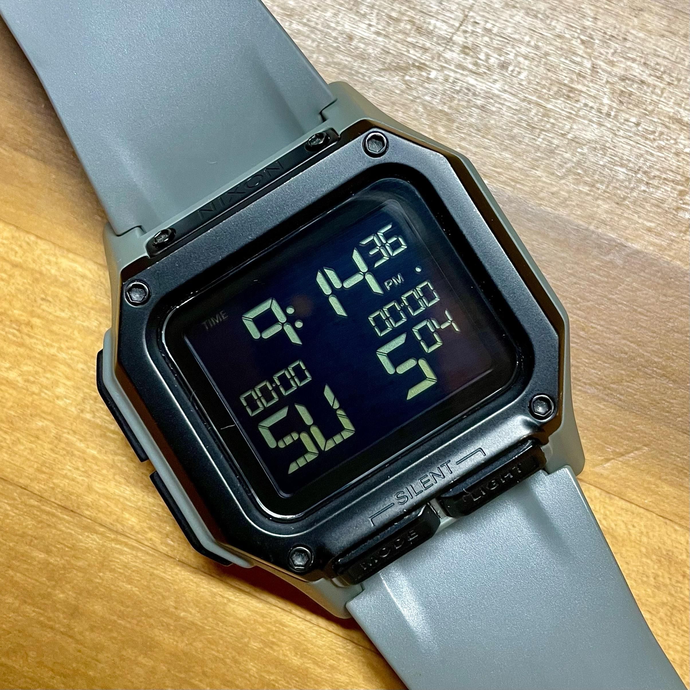 Nixon The REGULUS | WatchCrunch