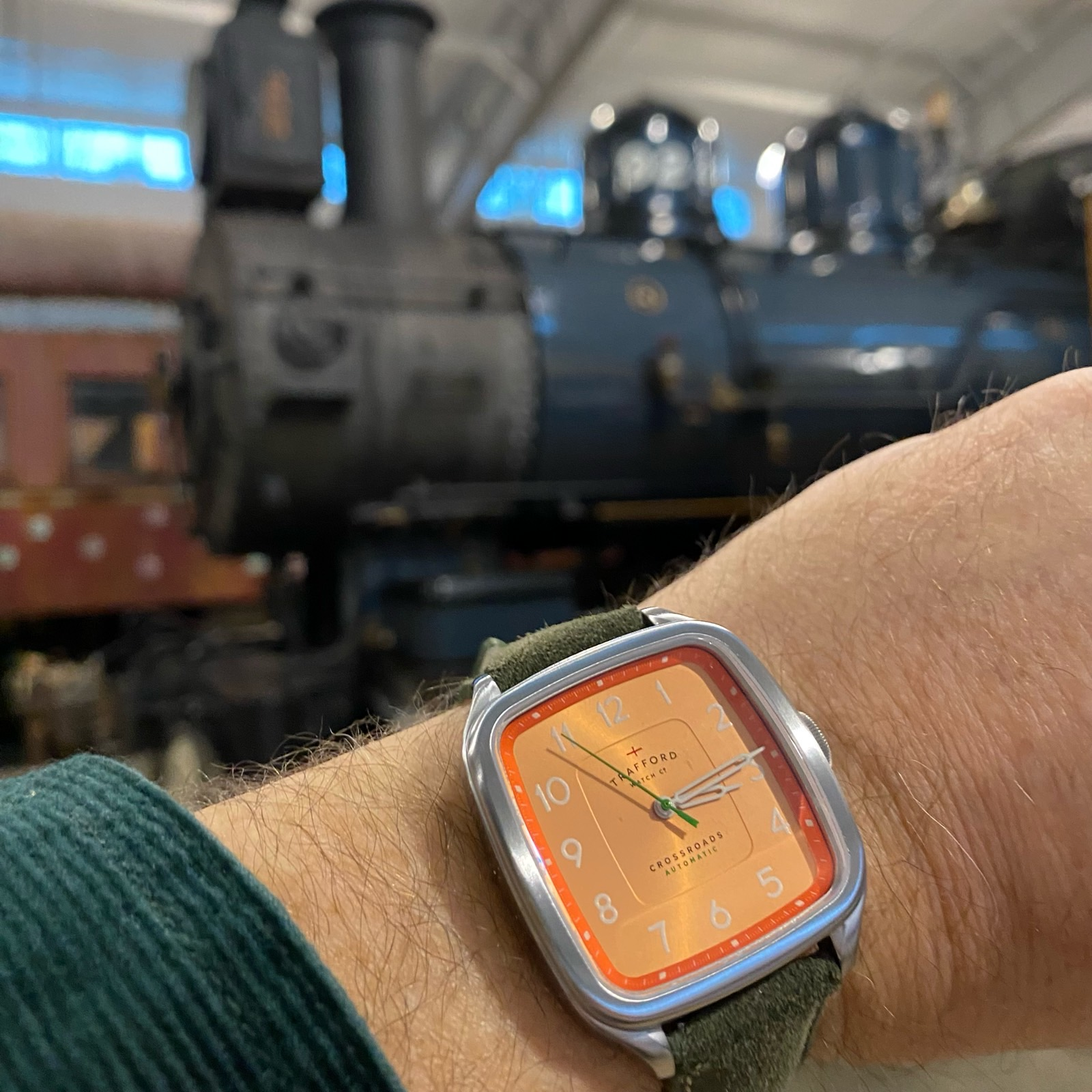 Trafford Crossroads Texas Peach | WatchCrunch