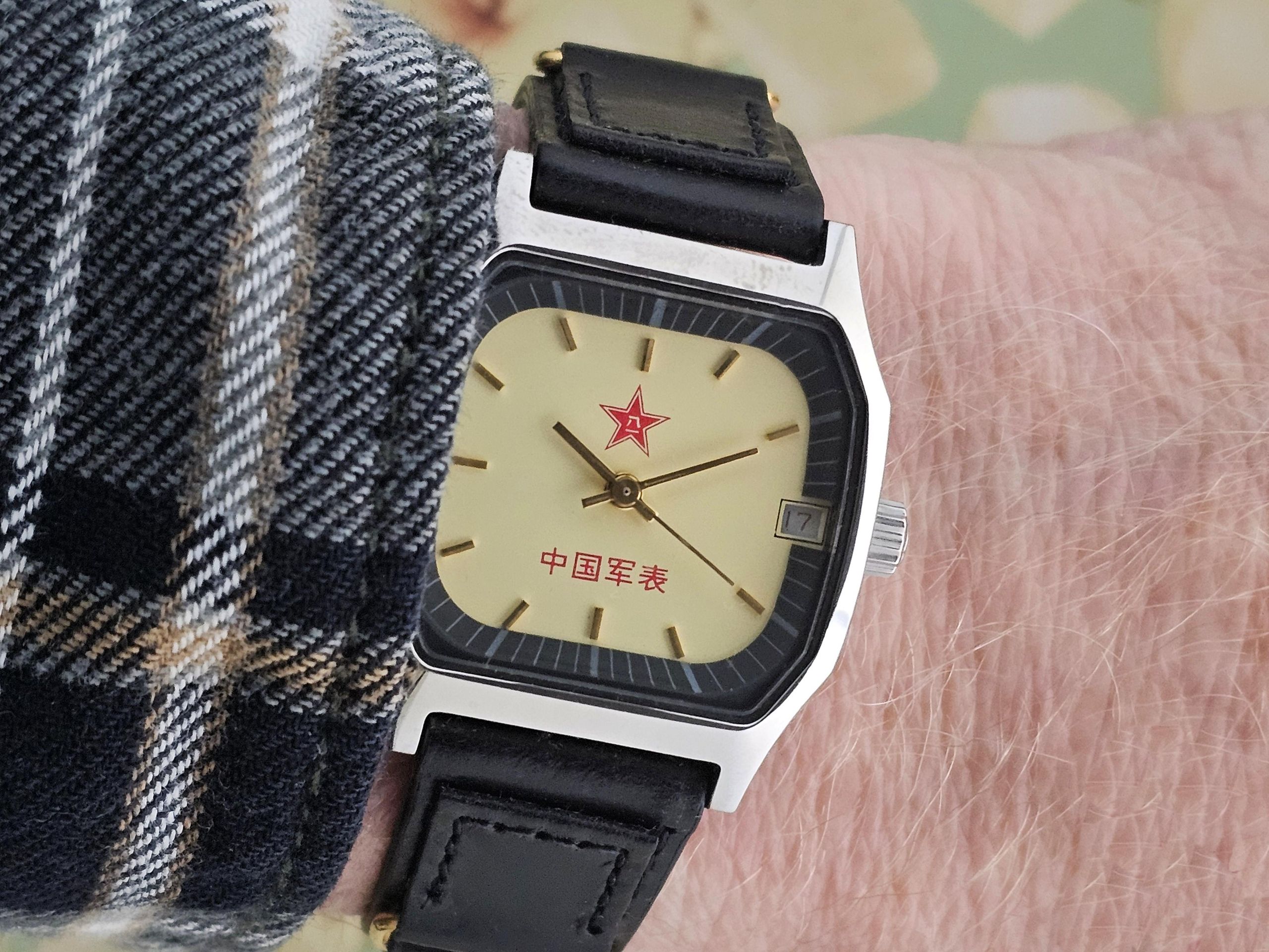 PLA Commemorative watch from Chunlei "Spring Bud" brand from Shanghai ...