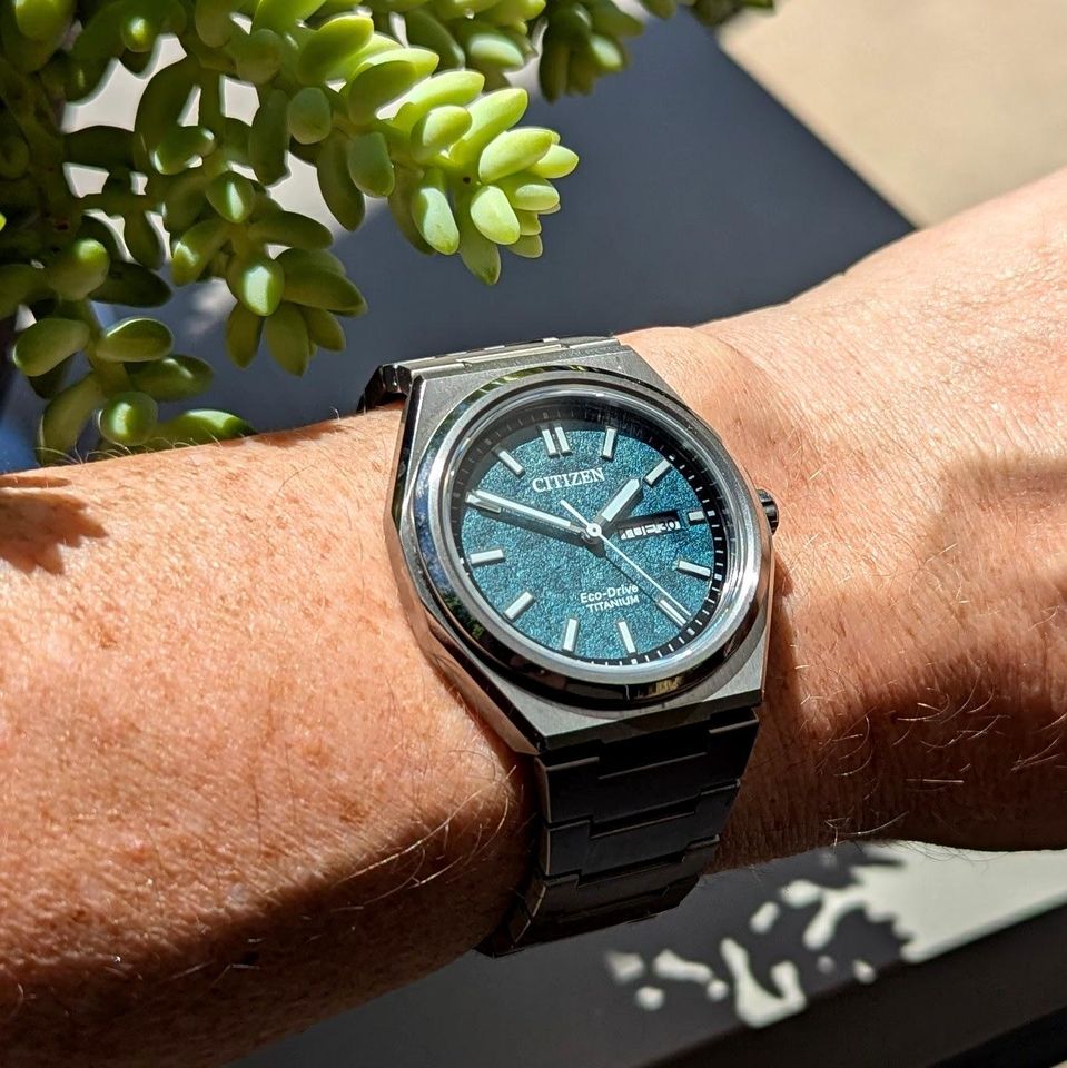 Review of Citizen Forza Super Titanium Eco-Drive | WatchCrunch