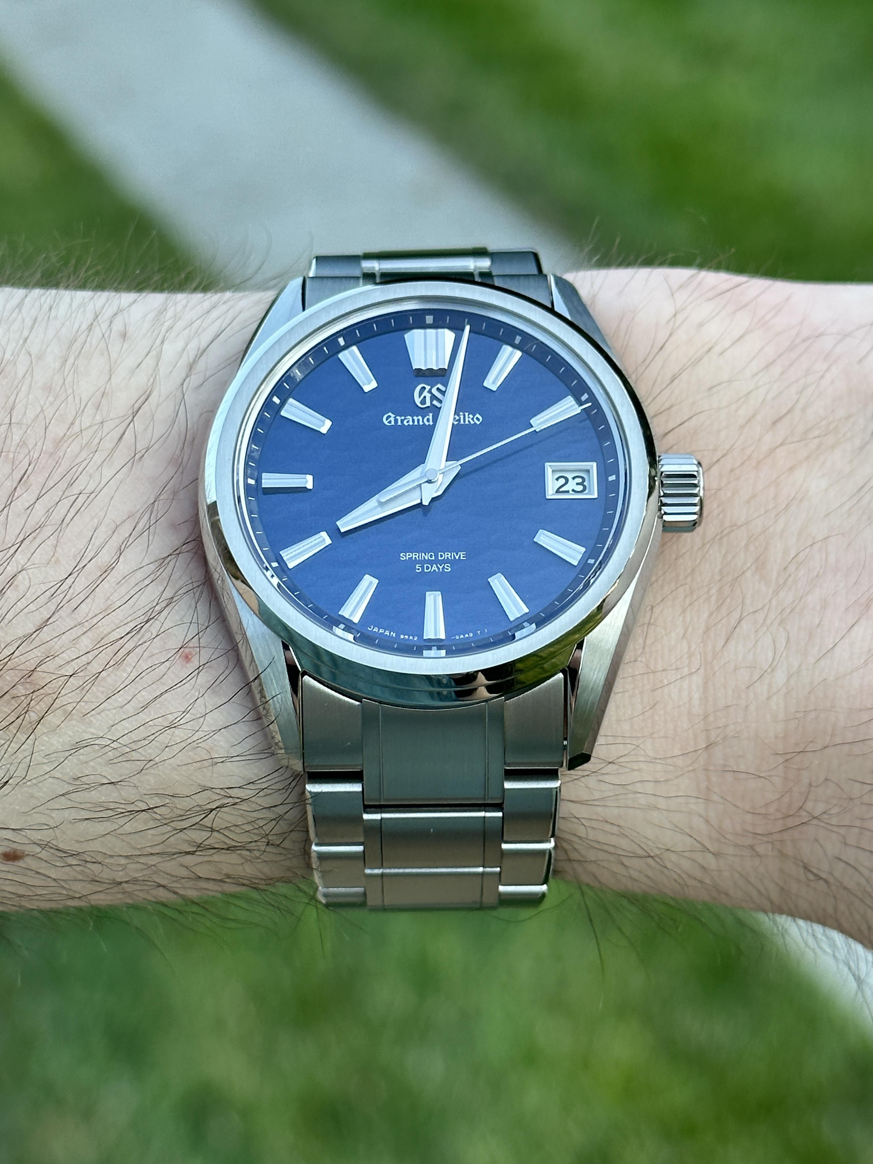 Grand Seiko SLGA019 Lake Suwa Review | WatchCrunch