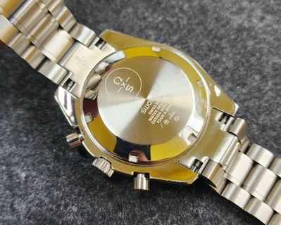 Moonswatch Metal Case | WatchCrunch