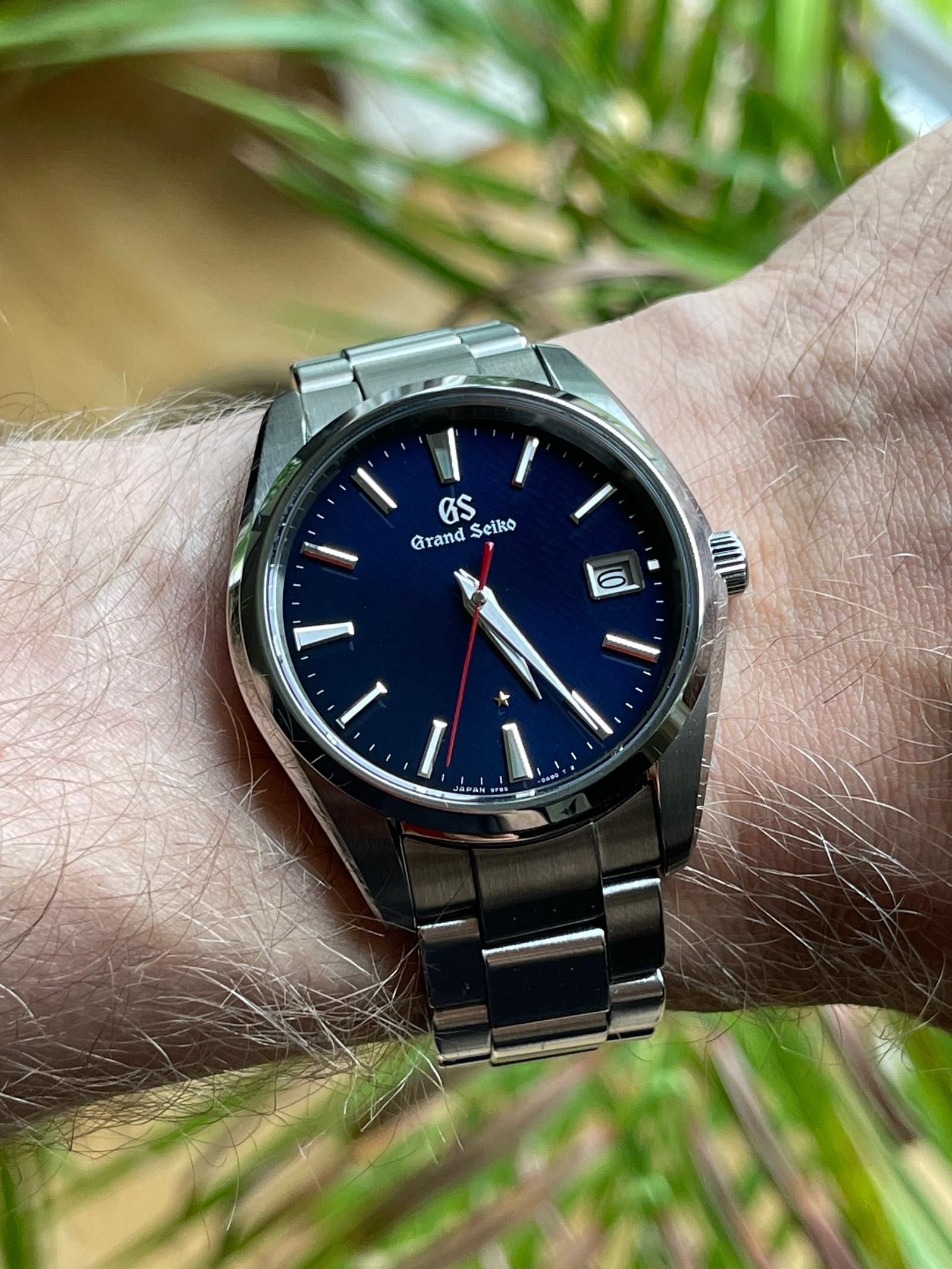 Grand Seiko SBGP007 | WatchCrunch