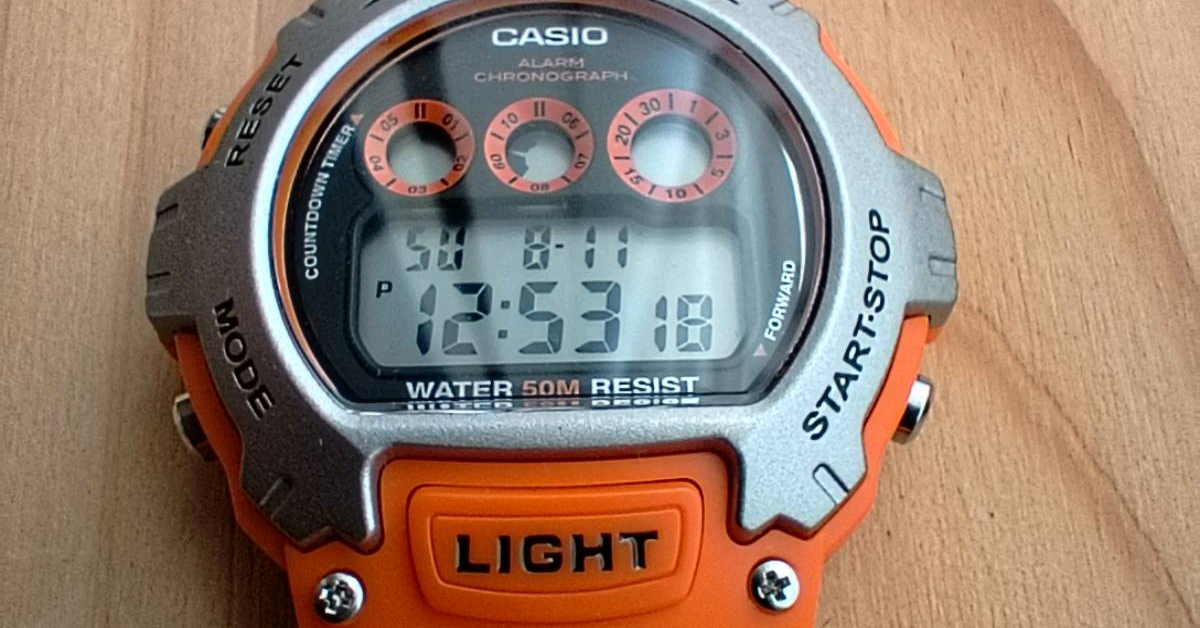 Casio W-214H | WatchCrunch