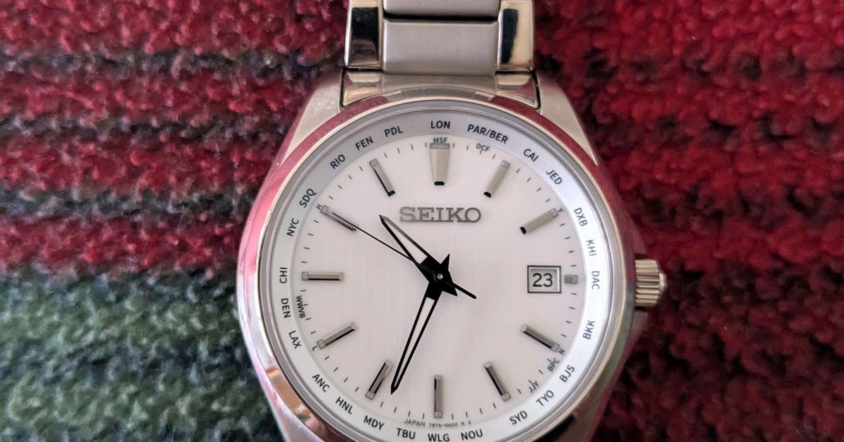 Seiko (radio controlled) | WatchCrunch