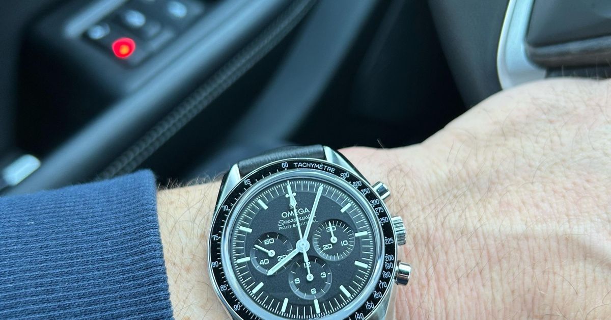 Omega Speedmaster - Most perfectly proportioned dial ever? | WatchCrunch