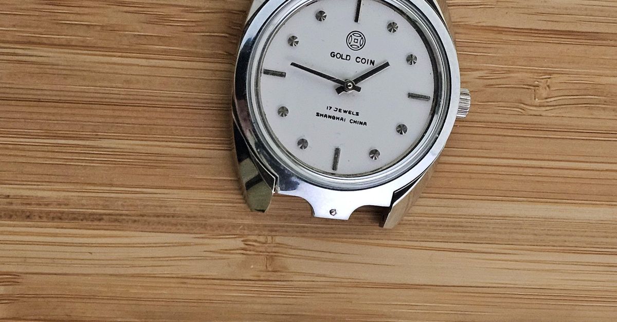 Shanghai Stopwatch Factory "Gold Coin" watch for the blind arrives at ...