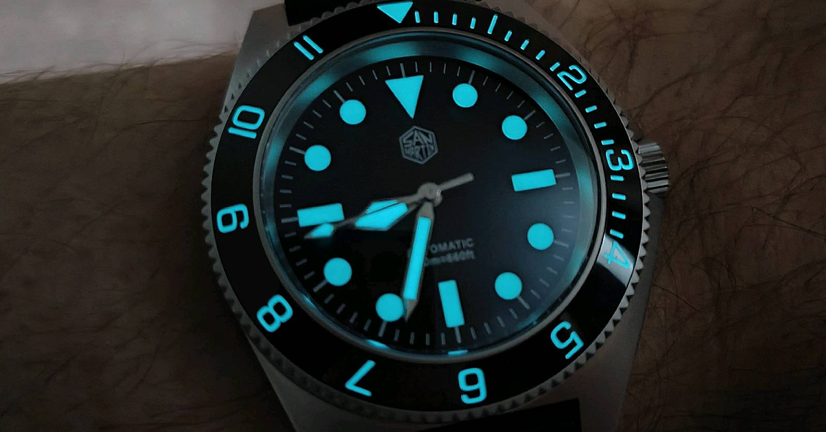 San Martin SN0123G Lume | WatchCrunch