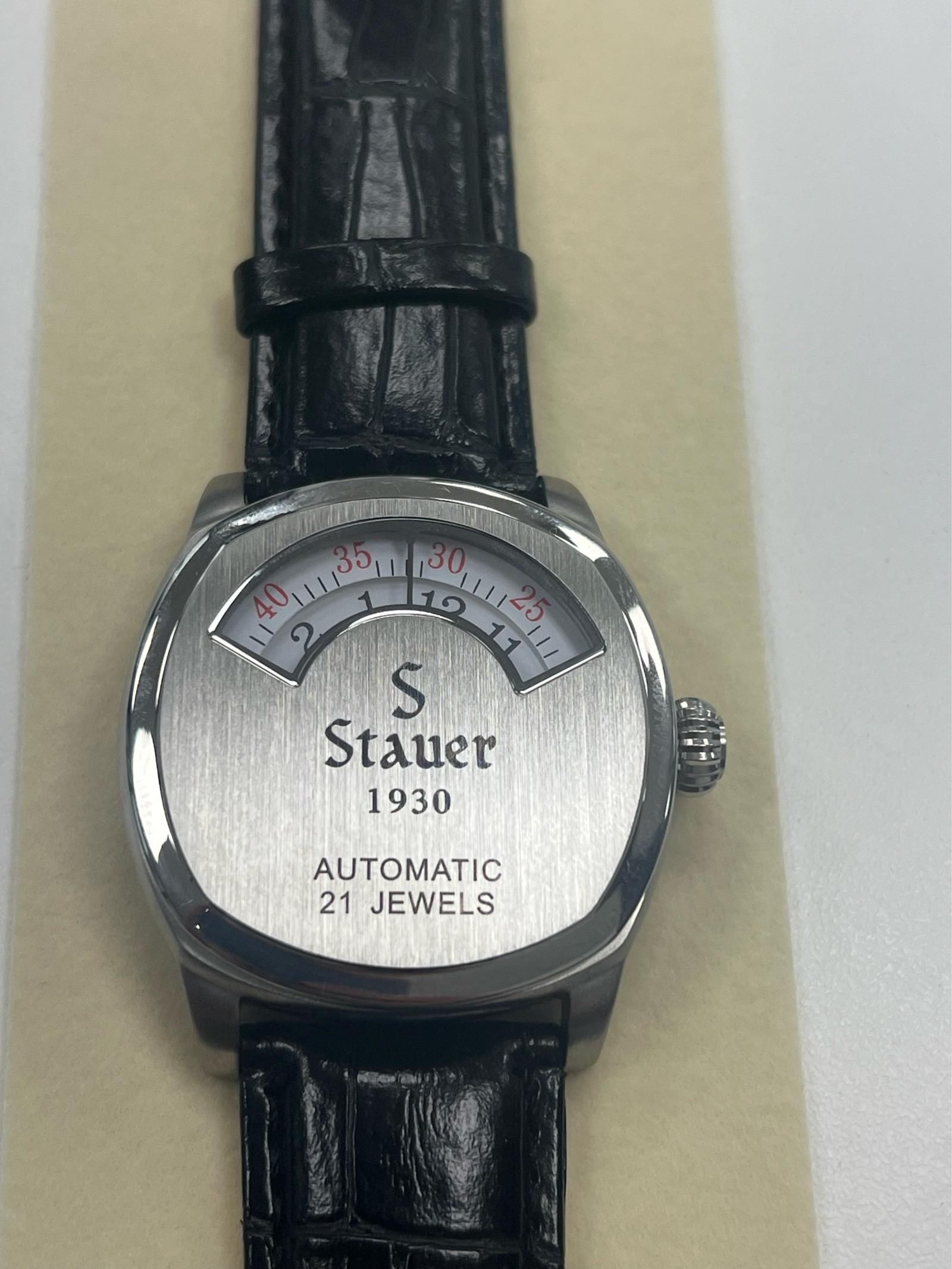 Stauer 1930 Dashtronic | WatchCrunch