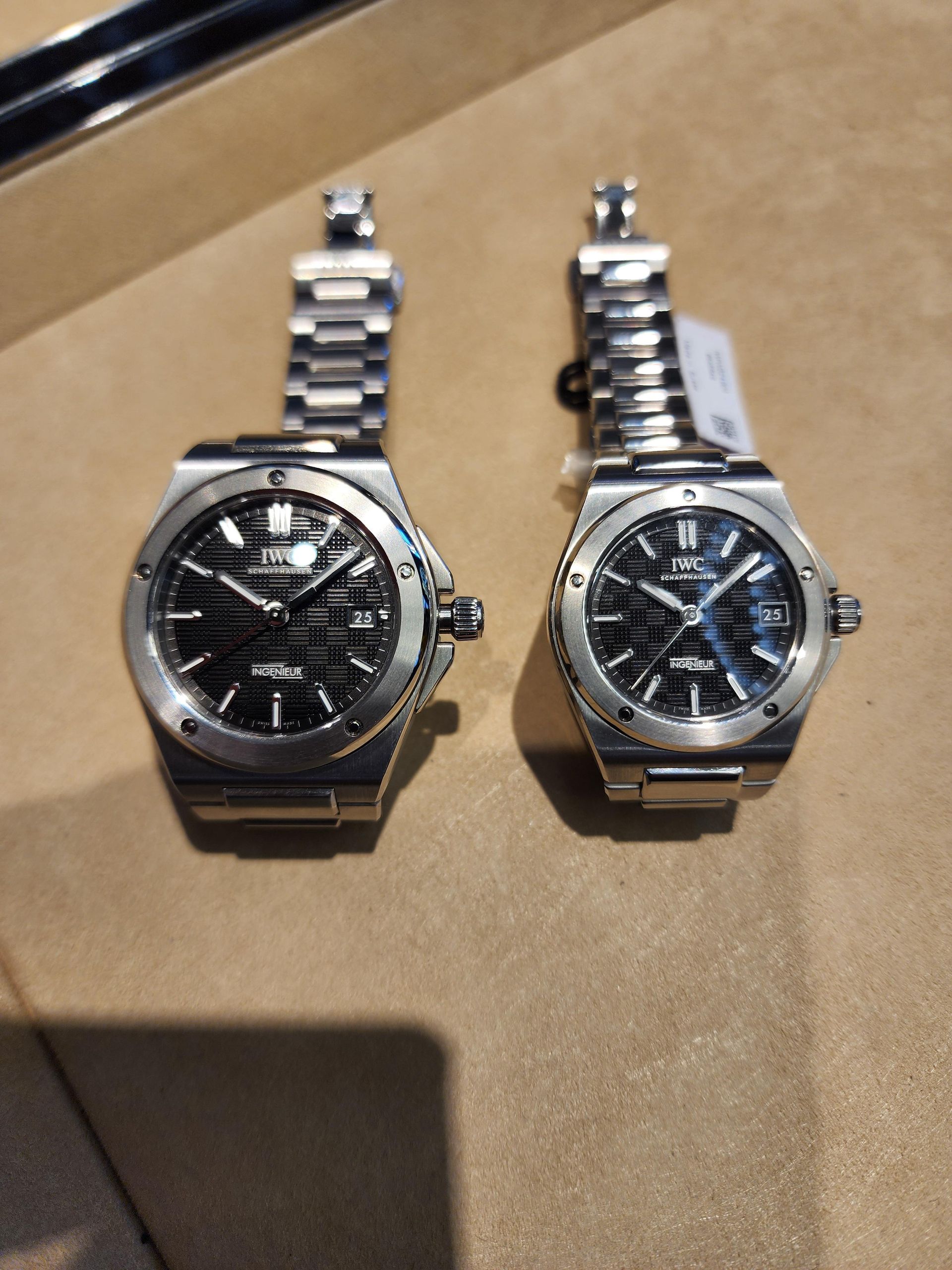 IWC Ingenieur 35mm vs 40mm | WatchCrunch