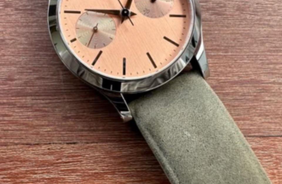 Having2 Chrono-Felix Salmom dial Breguet numerals vs Breitling Premier ...