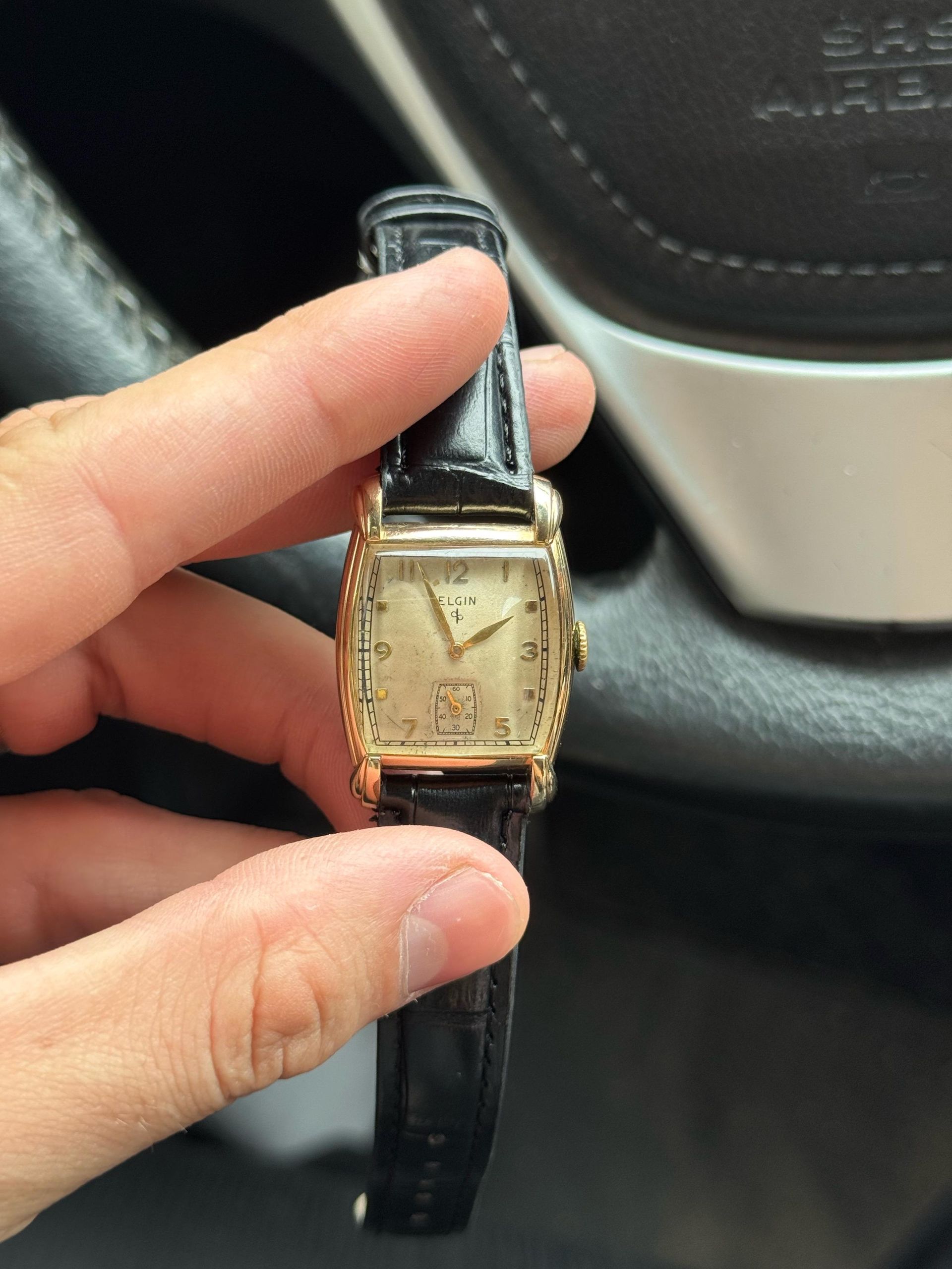 ELGIN Vintage Watch From the 40s 🕰️🔥 | WatchCrunch