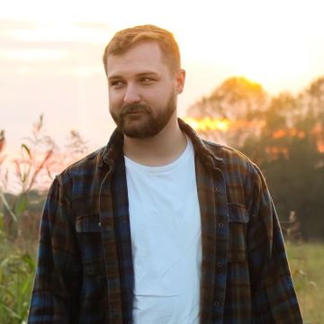 TTT1498 | WatchCrunch