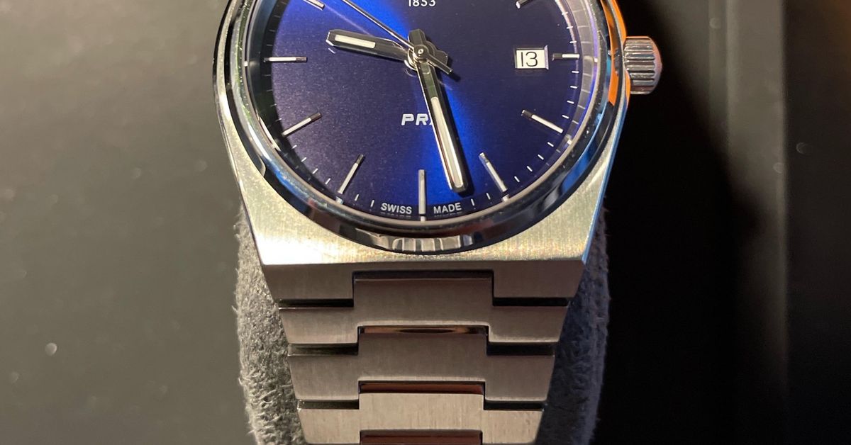 Tissot Quartz PRX | WatchCrunch