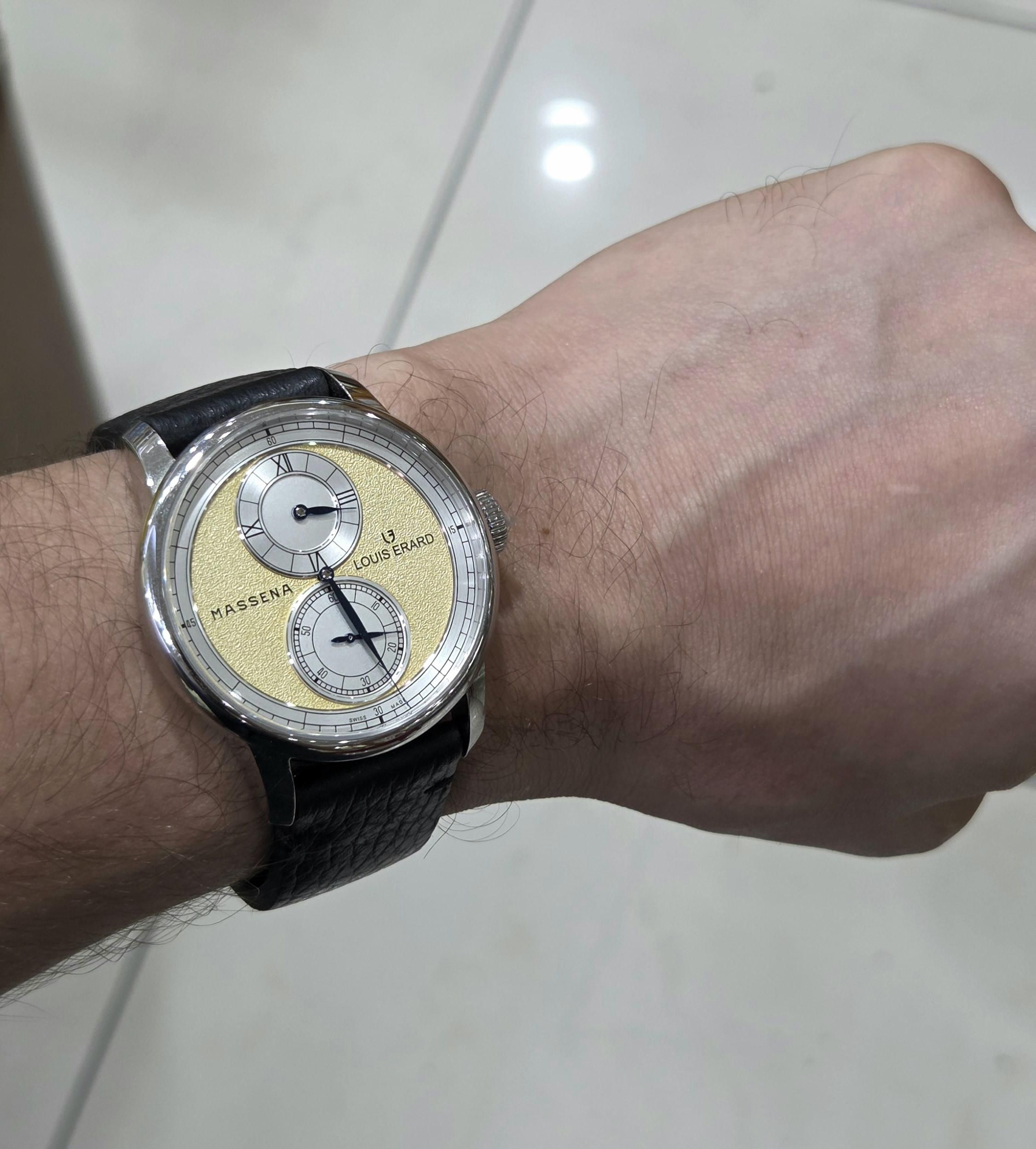 NWA - Le Régulateur Louis Erard × Massena LAB | WatchCrunch