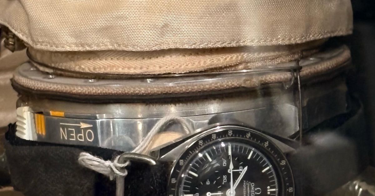 Do watches on the moon tick faster than watches on Earth? | WatchCrunch