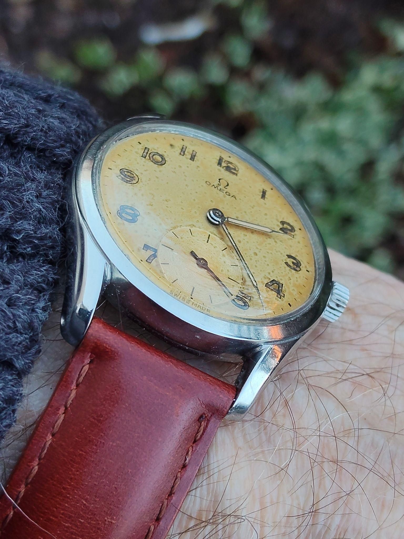 OMEGA 2639 1950 | WatchCrunch