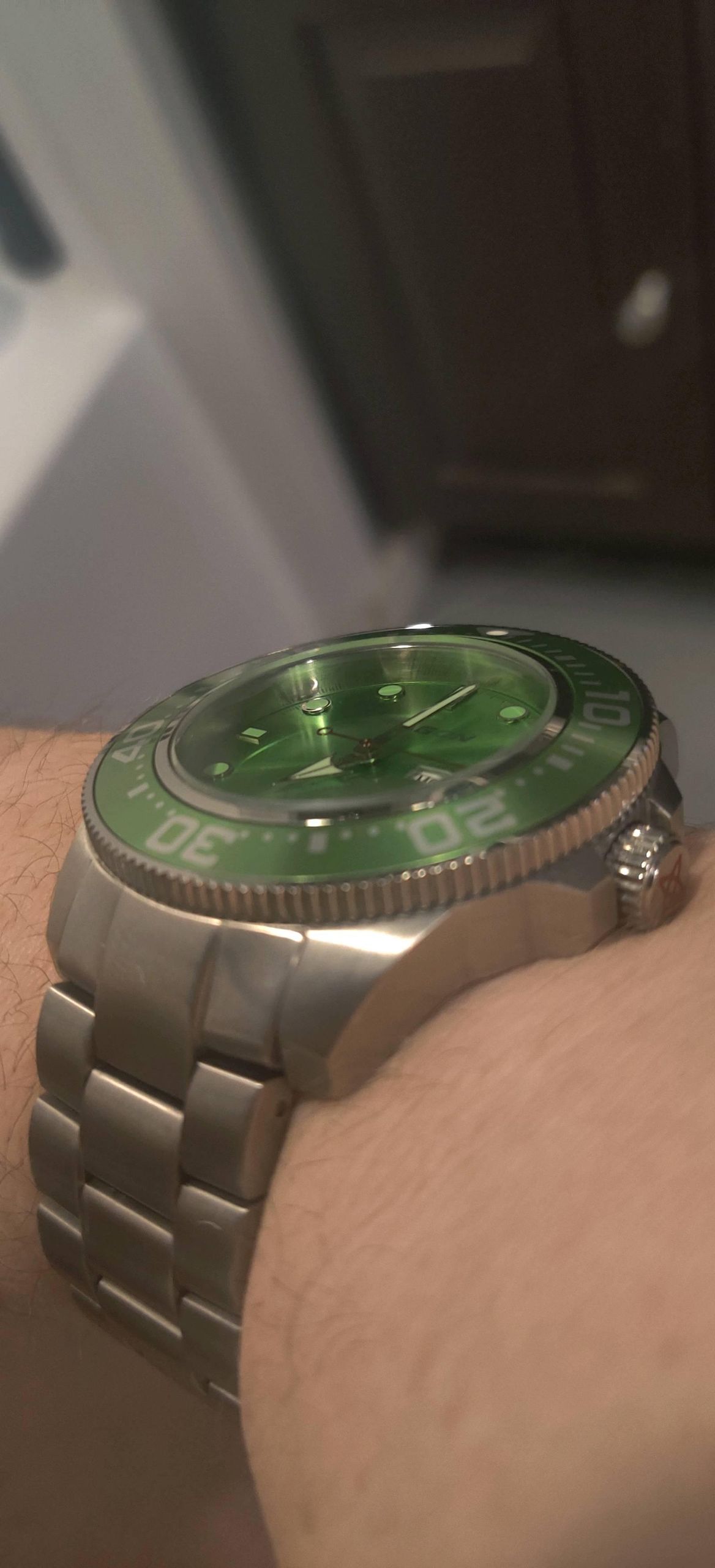 Aragon - Divemaster | WatchCrunch