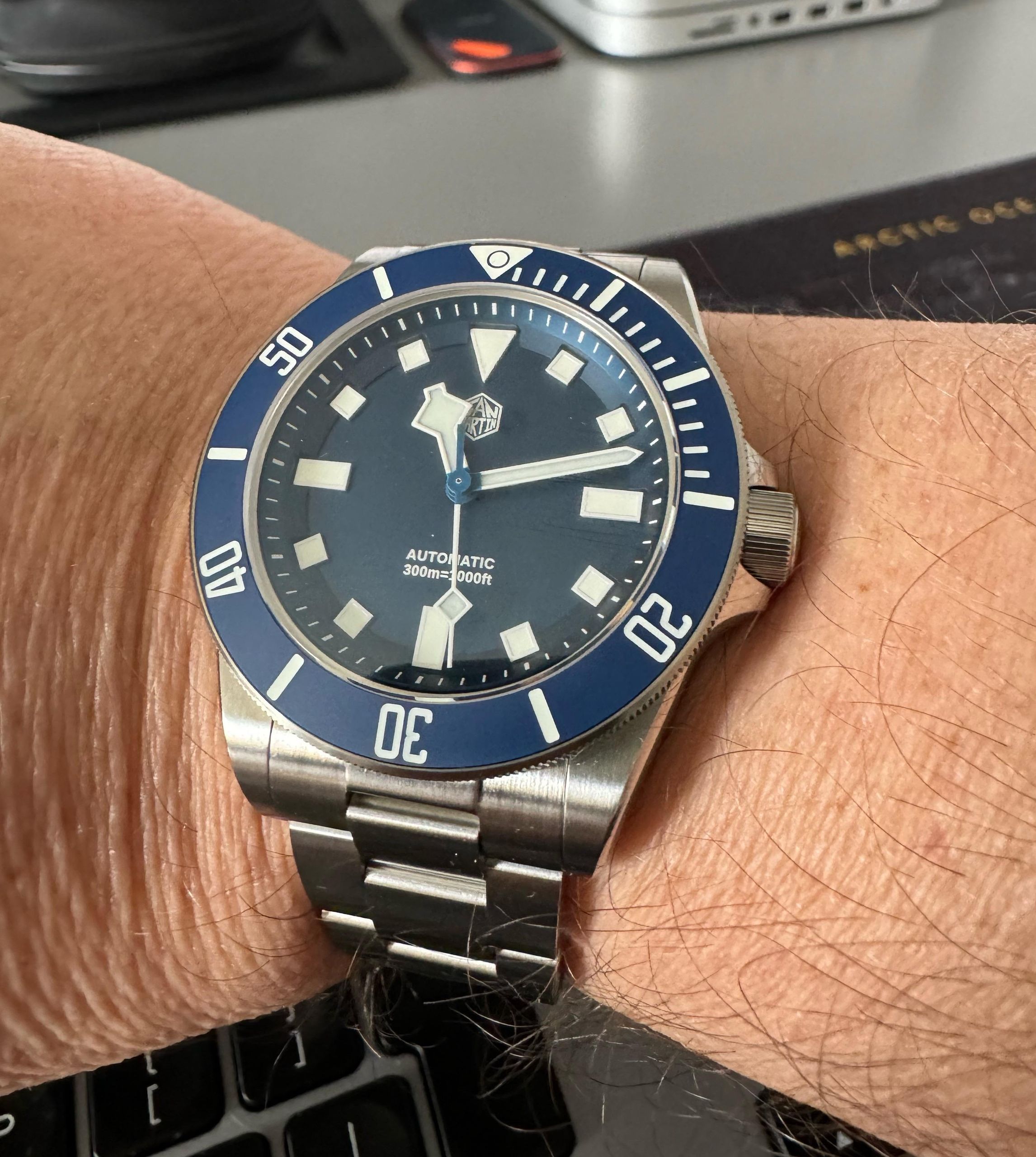 San Martin SN0121G | WatchCrunch