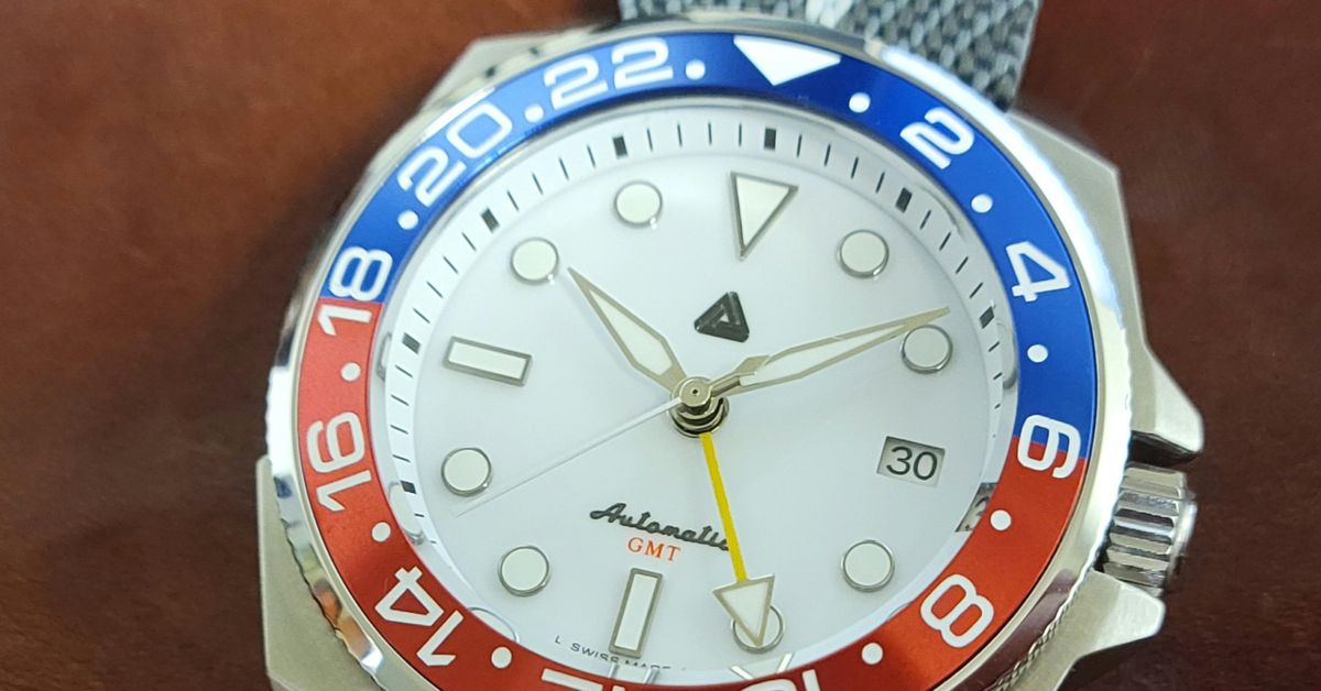 If I designed the Seiko Gundam - Seiko Samurai GMT Mod | WatchCrunch