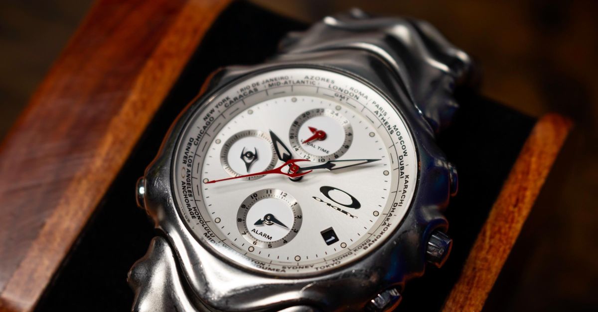 The Oakley GMT | WatchCrunch