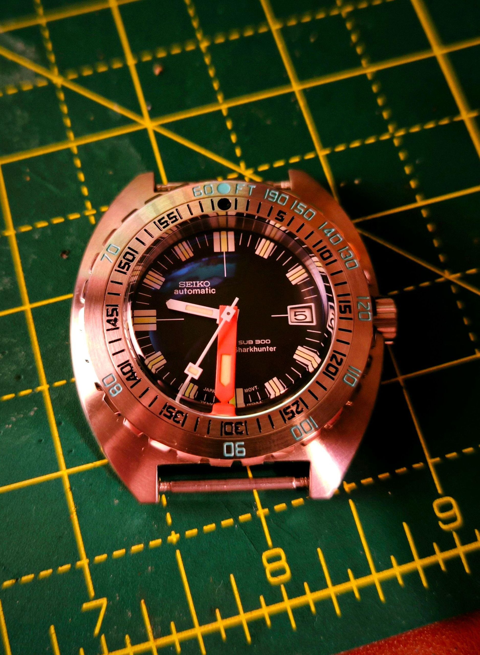 Seiko Soxa Sharkhunter mod | WatchCrunch