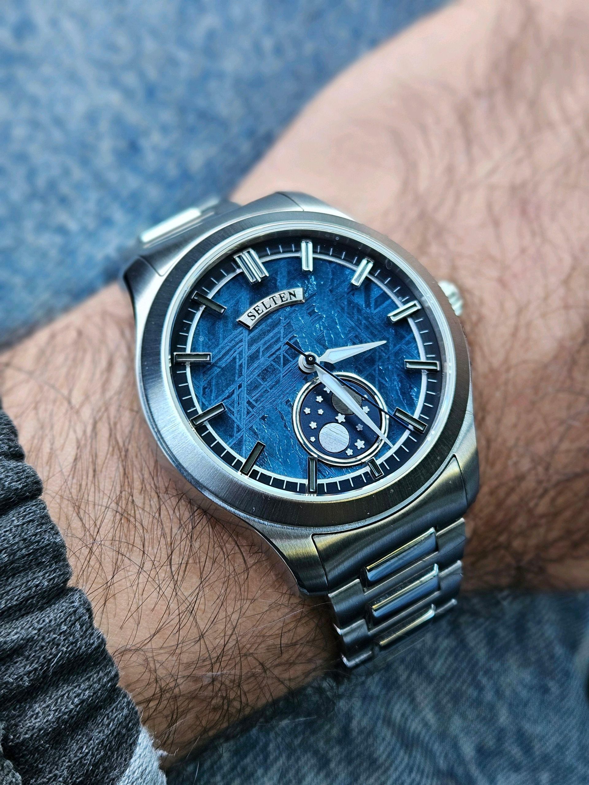 Selten Blue Meteorite - M00 | WatchCrunch