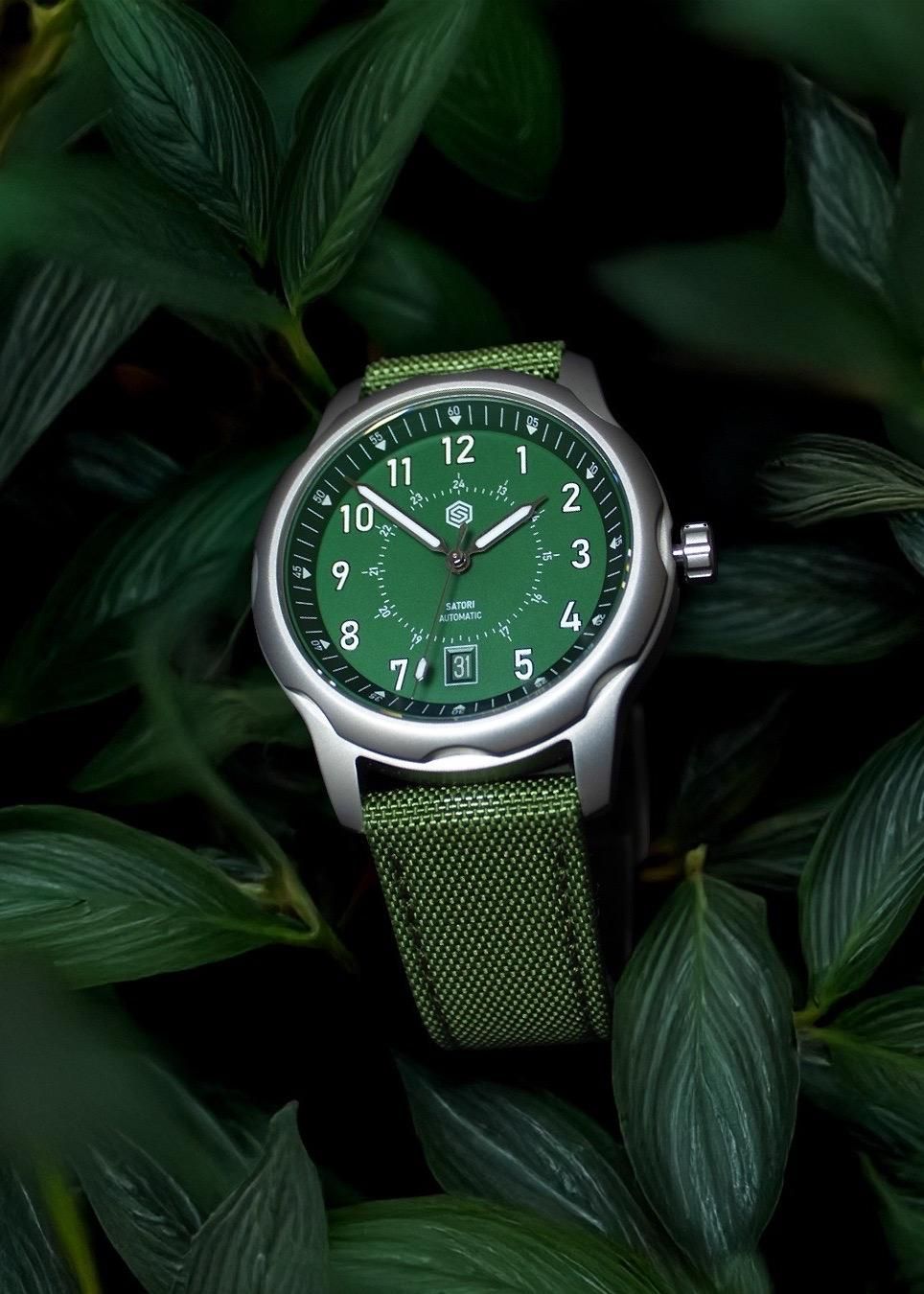 The Satori Companion - Forest Green! | WatchCrunch