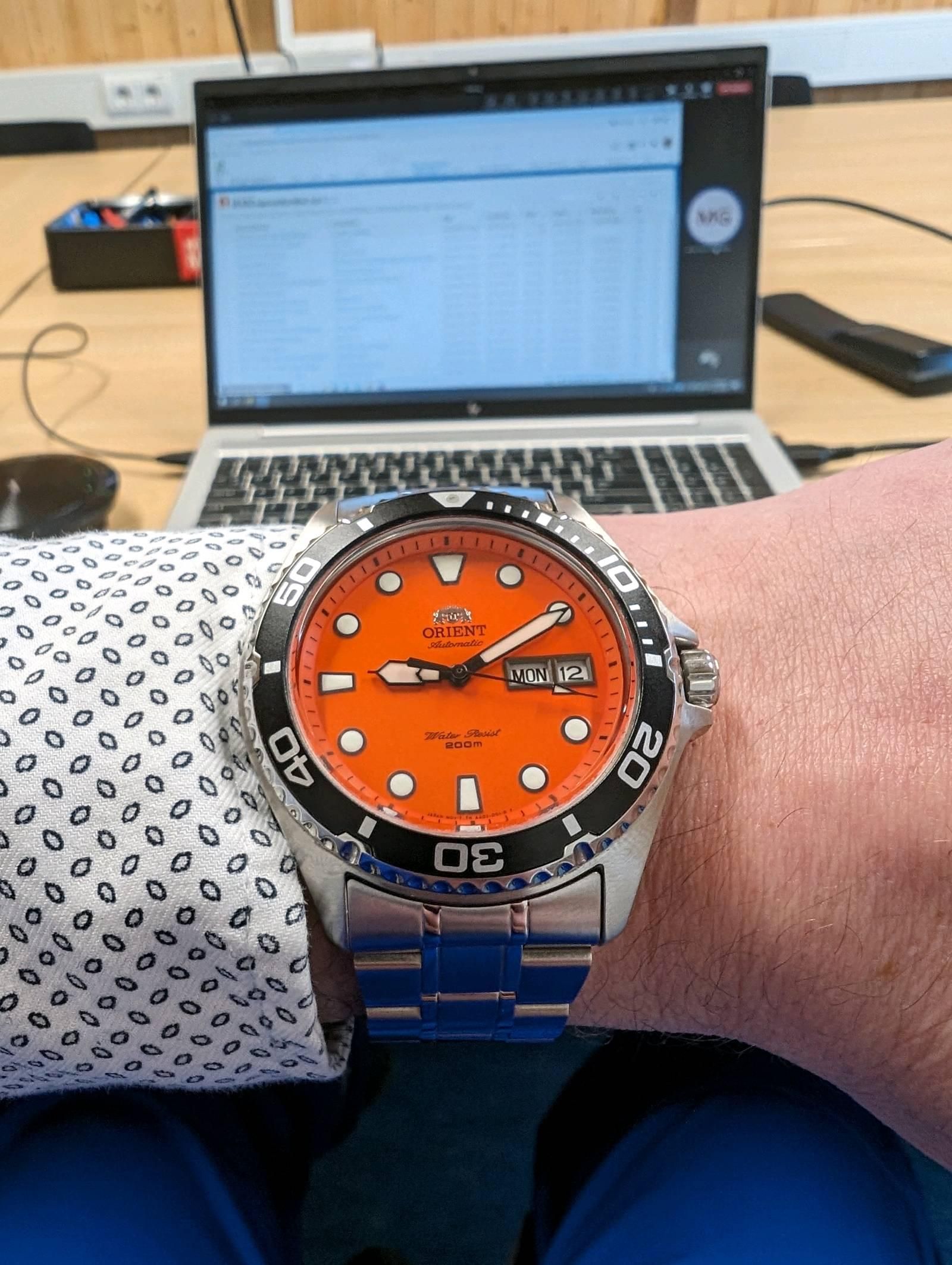 Orient Ray 2 Classic | WatchCrunch