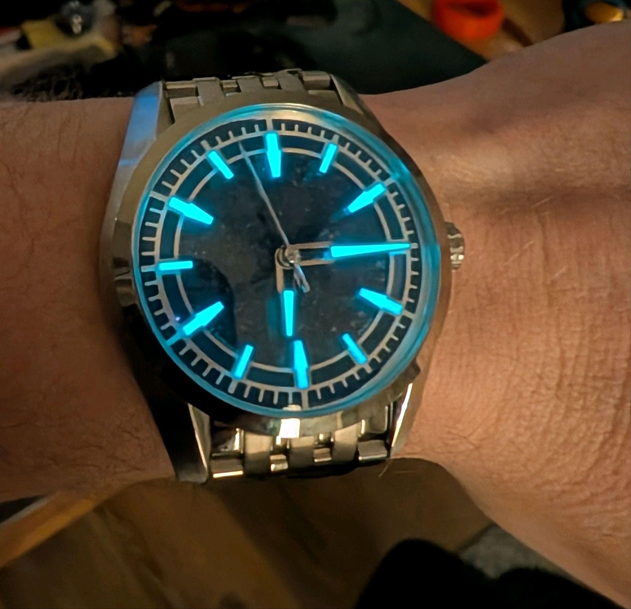 Sarnowski Y Sgowt finally arrived... | WatchCrunch