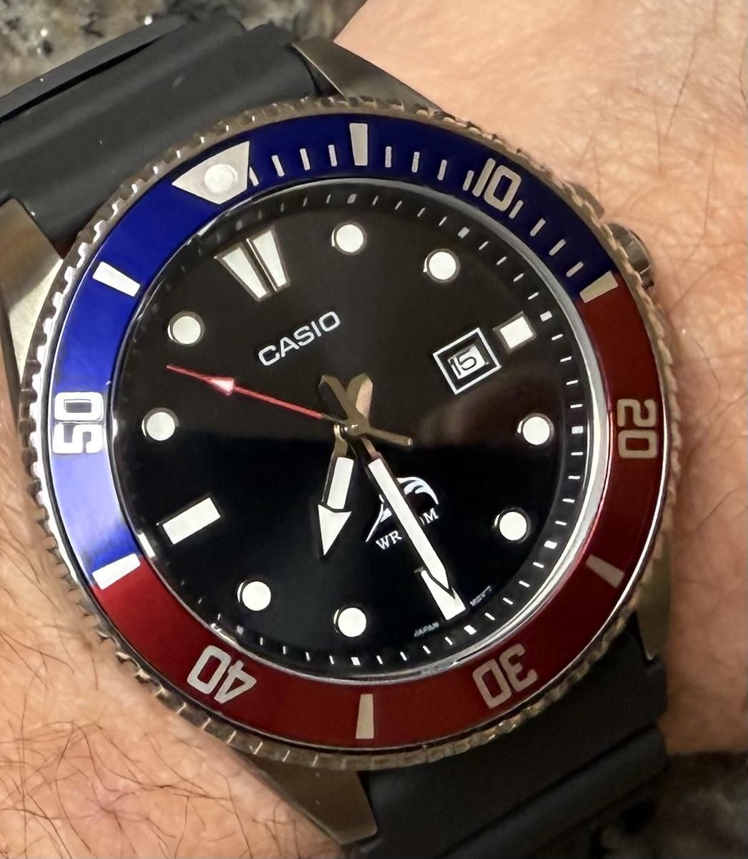 Casio Duro Pepsi | WatchCrunch