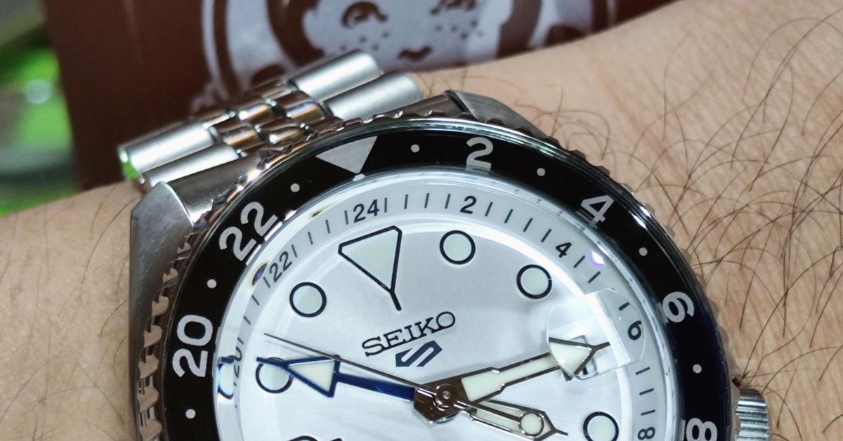 Seiko 5 GMT SSK033 | WatchCrunch