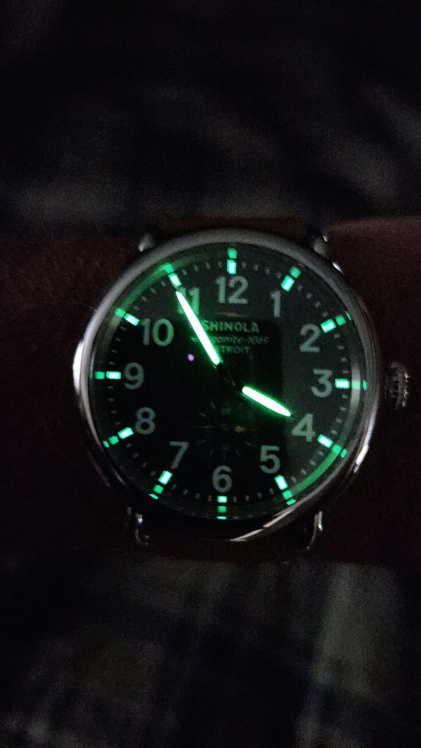 SHINOLA Runwell | WatchCrunch