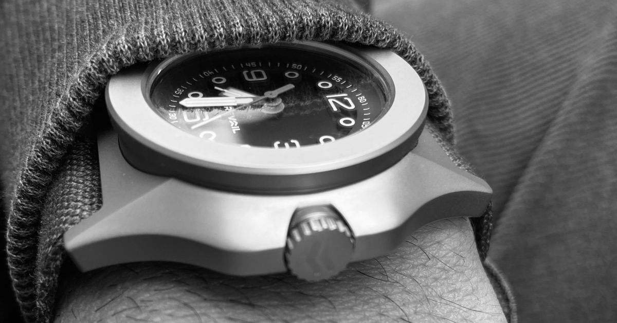 Another angle… | WatchCrunch