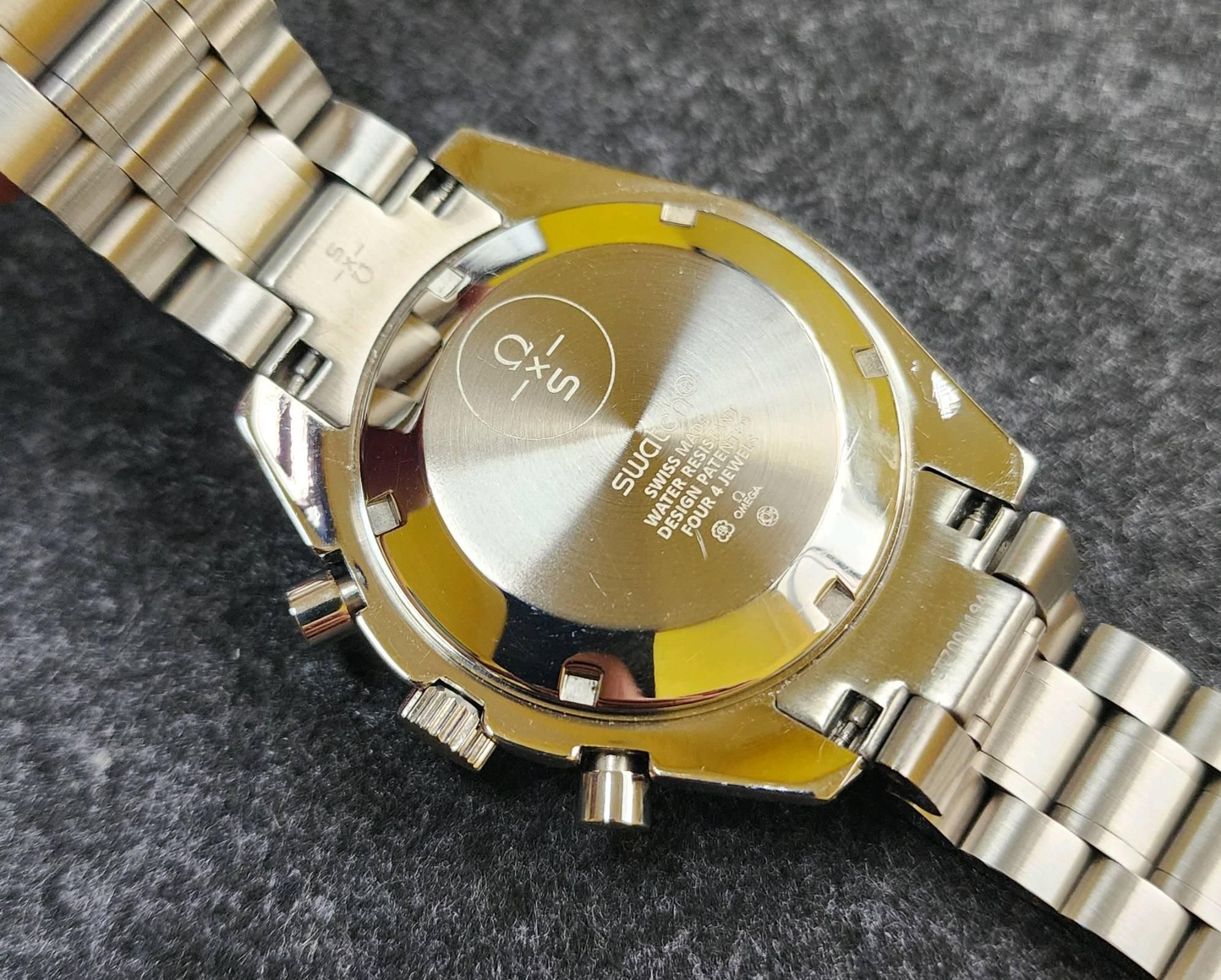 Moonswatch Metal Case | WatchCrunch