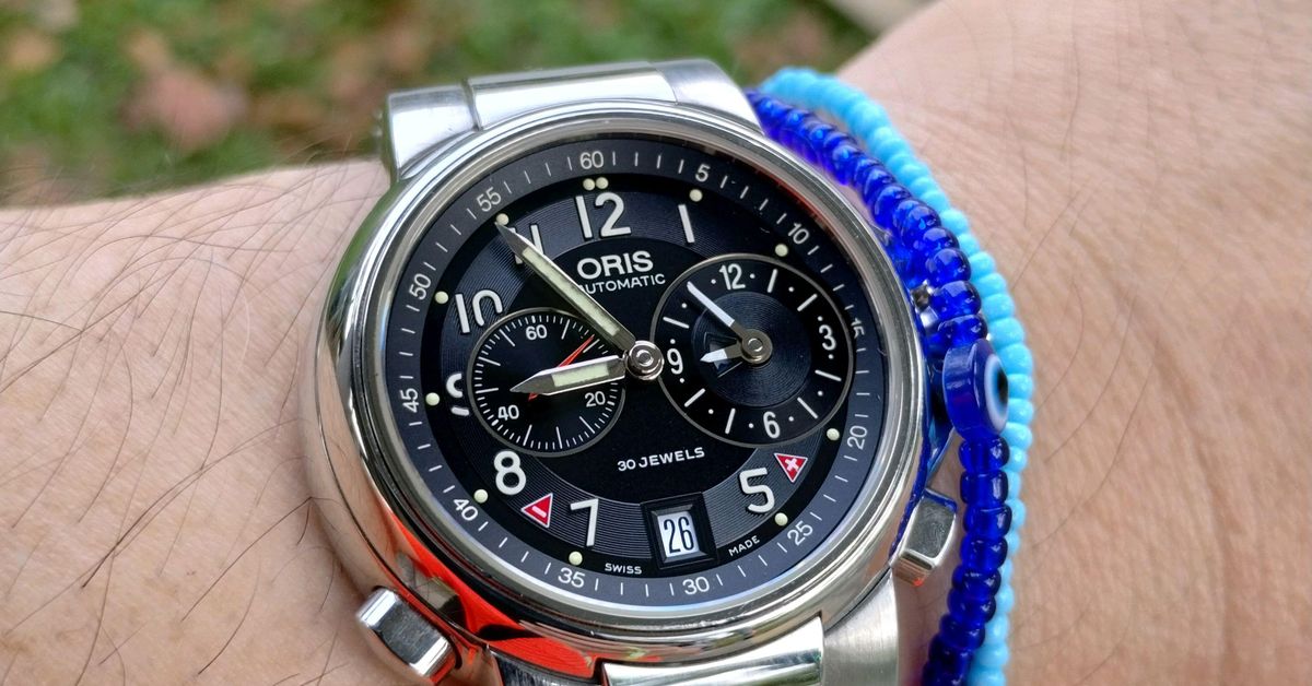 Different Dial Colors - thoughts? | WatchCrunch