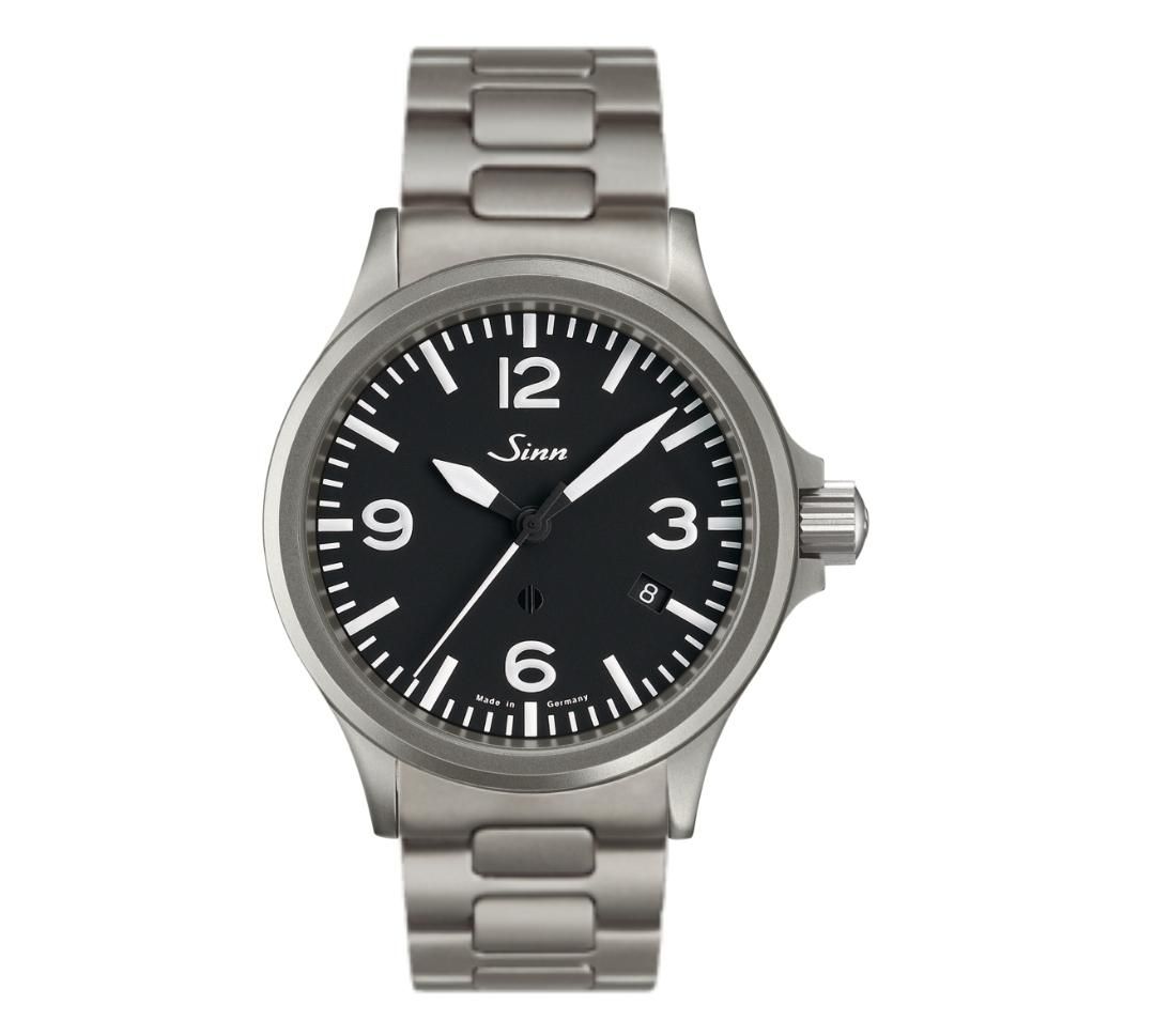 Sinn 556A vs 856 | WatchCrunch