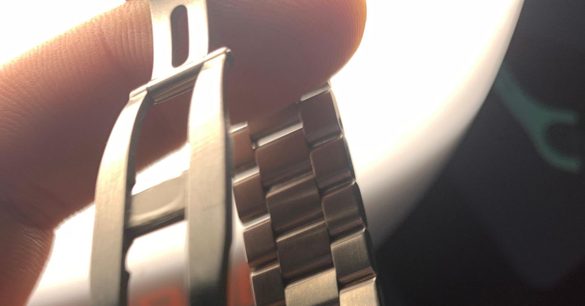 Blown away by Formex, and a comparison to more expensive watches ...