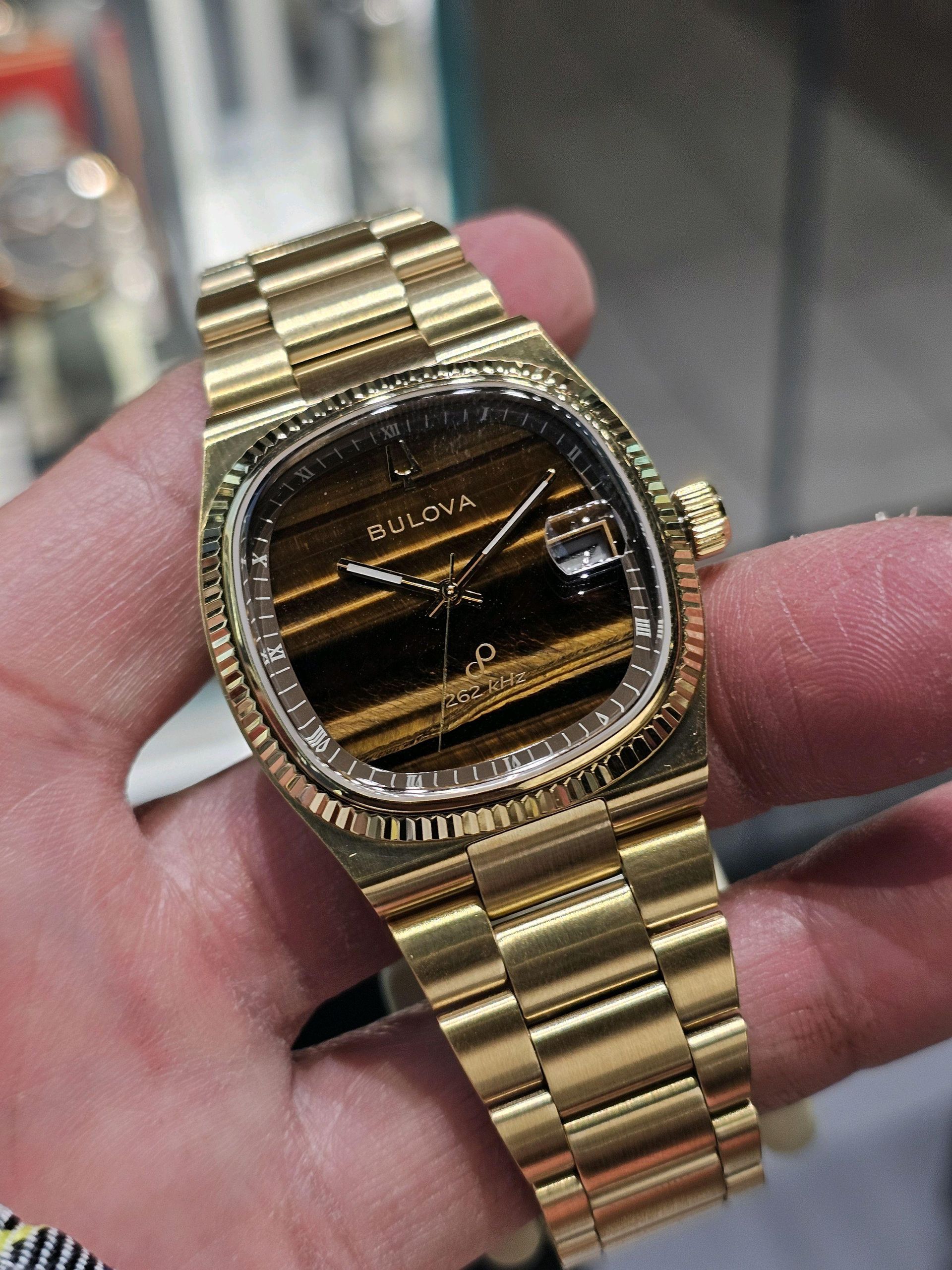 bulova getting into the stone dial act... | WatchCrunch