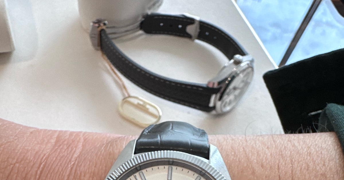 Do you synchronize your watches? | WatchCrunch