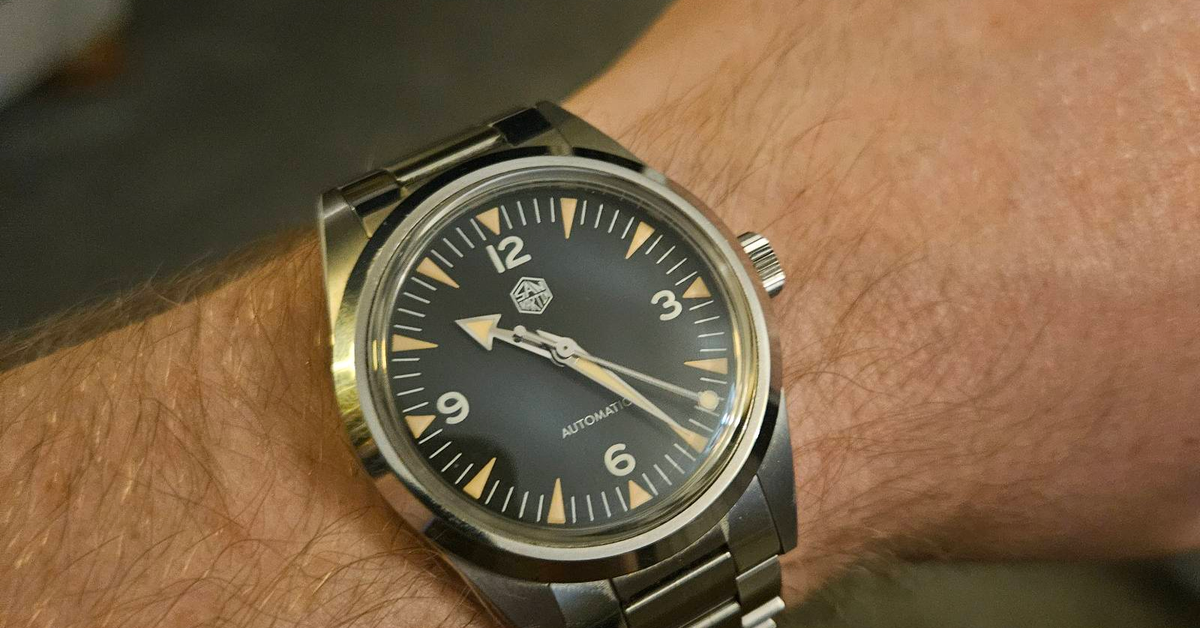 San Martin SN0113 1957 v1 | WatchCrunch