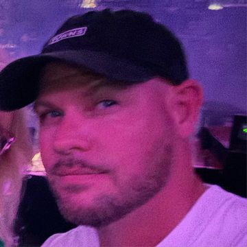 7_seven | WatchCrunch