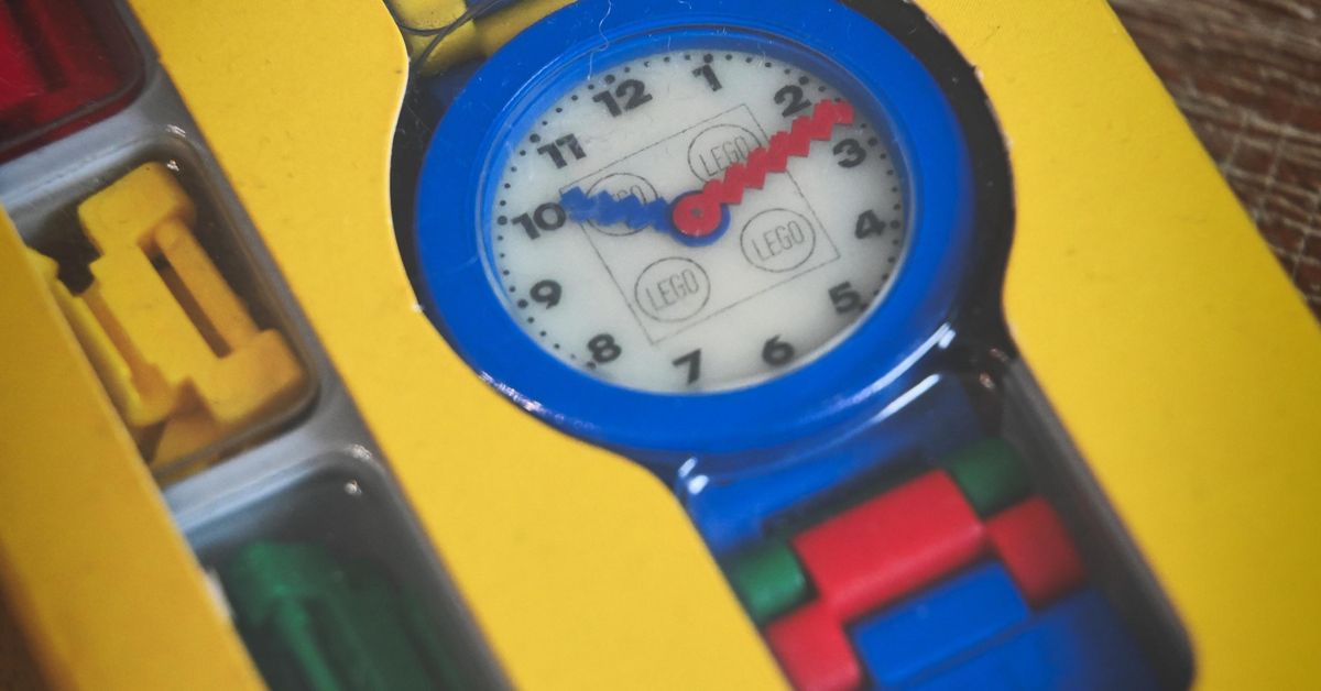 Lego Watch System | WatchCrunch