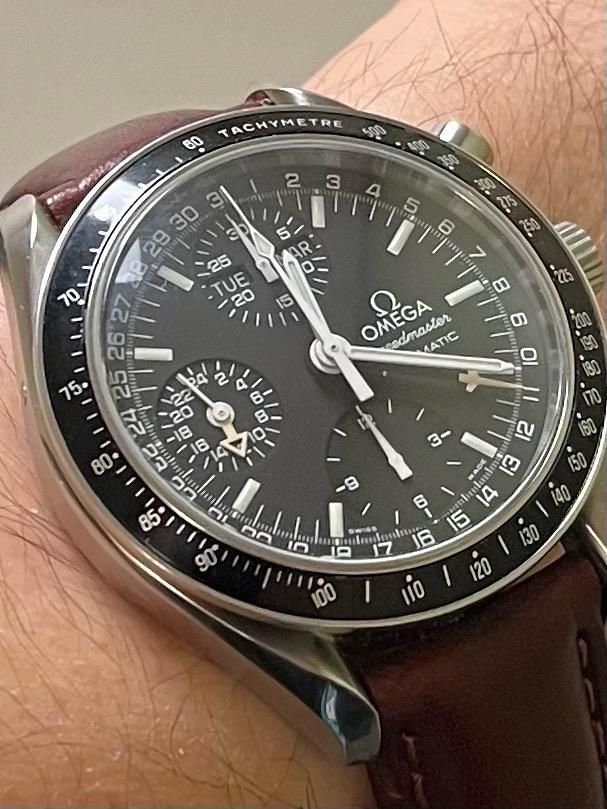 OMEGA Speedmaster Mark 40 Day/Date (aka triple date) | WatchCrunch