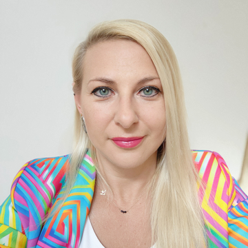 saamii | WatchCrunch